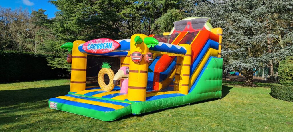 Springkasteel huren Kruibeke - Six Amusement